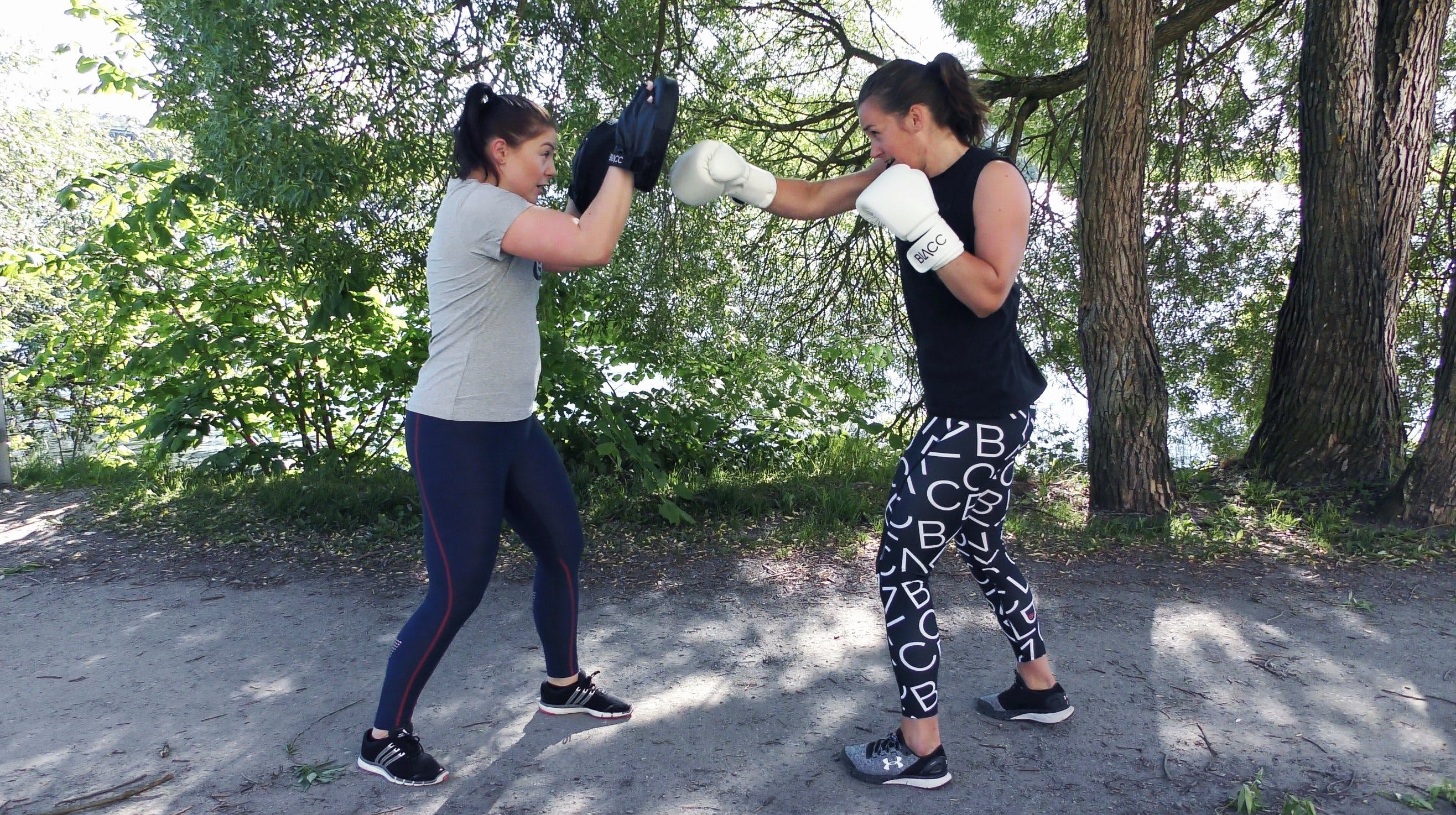 4 bokseøvelser du kan gjøre med en venn – Sportamore.com
